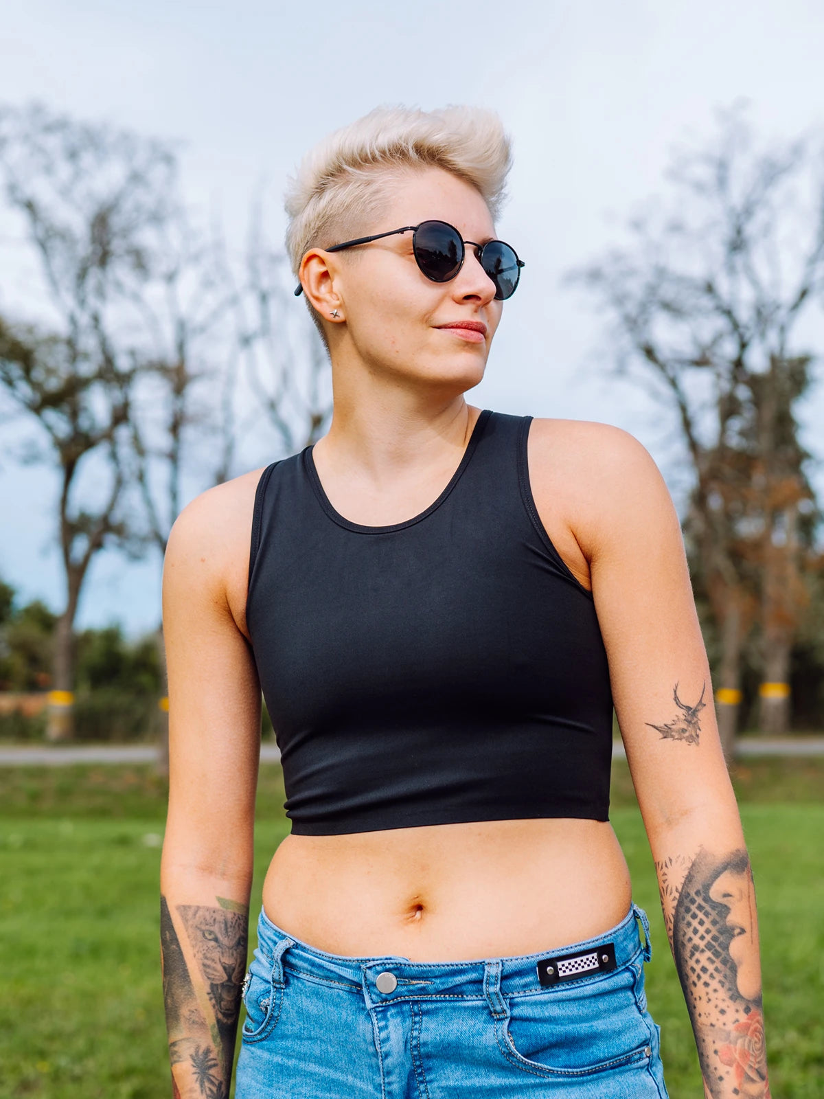 FLOW Chest Binder CB10: Seamless Comfort, Premium Support